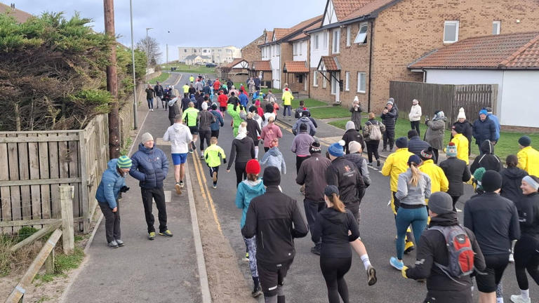 New Year’s Day charity fun run at Beadnell raises funds for Seahouses RNLI