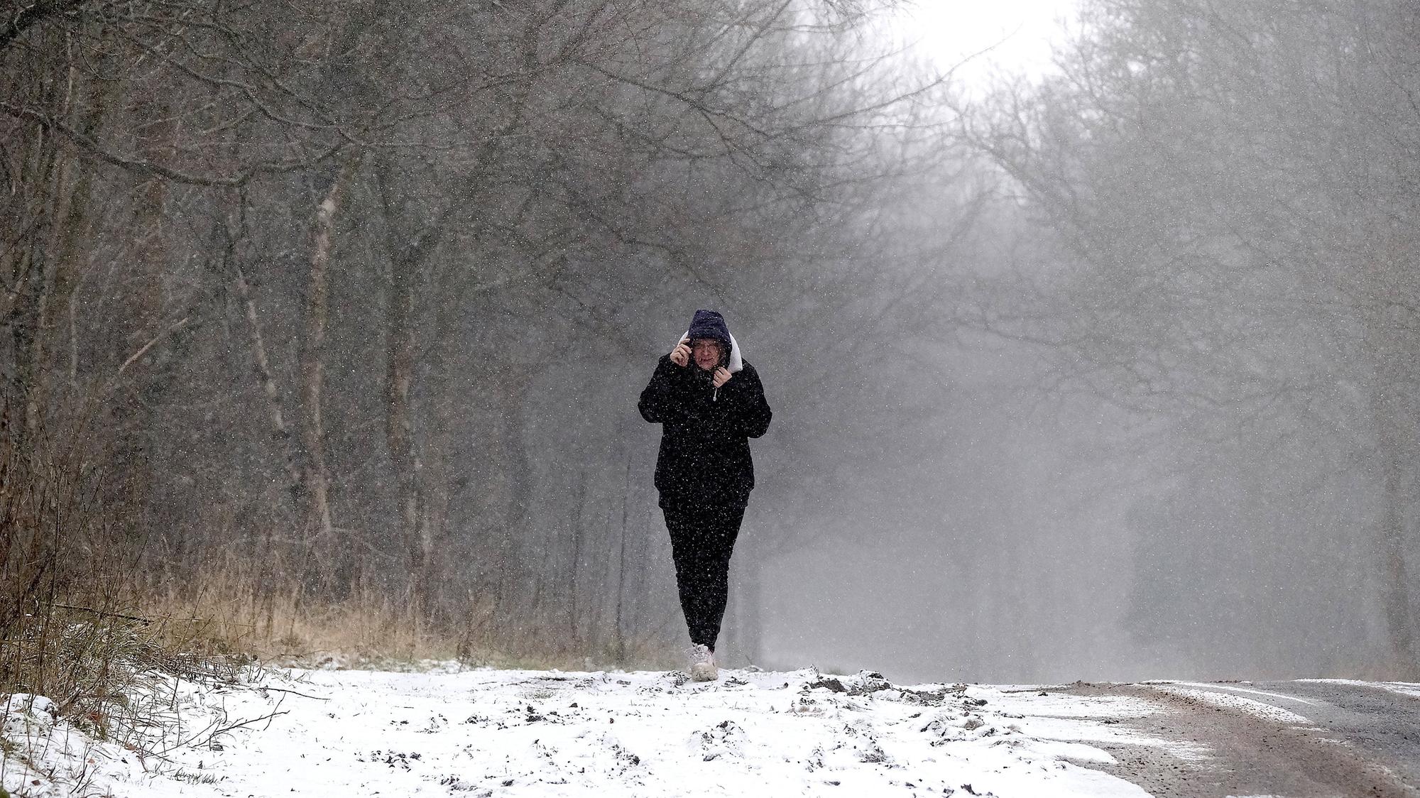Met Office issues two yellow weather warnings for snow and ice across ...