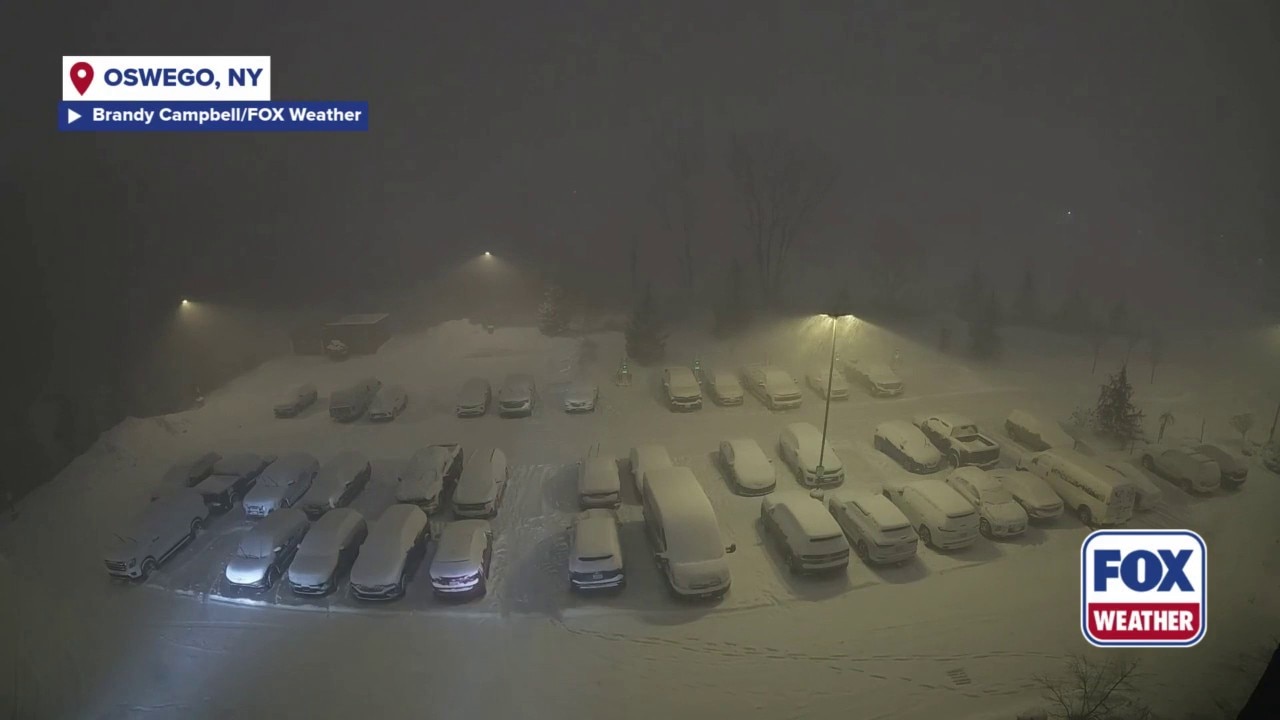 Watch: Lake-effect snow bands coat Oswego in heavy snow overnight