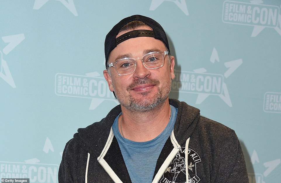 Fans rally behind Tom Welling after viral 'look-shaming'