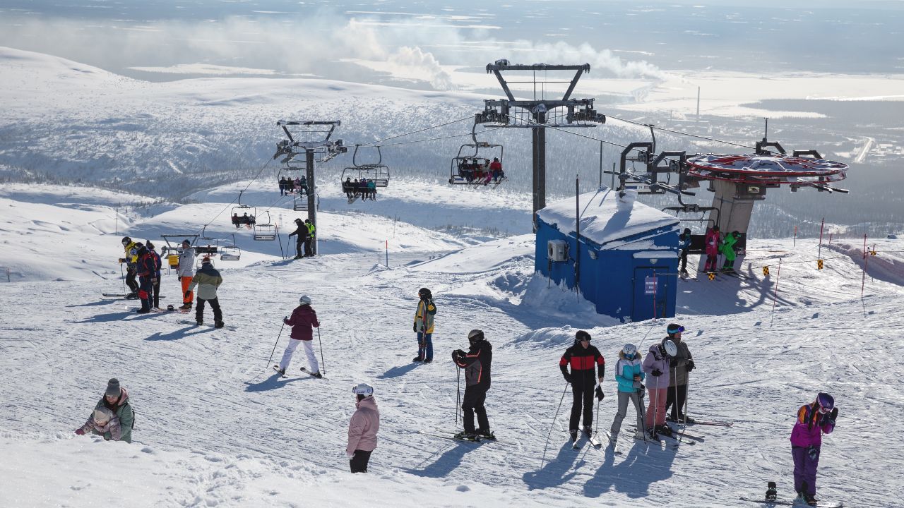 Avec 169 cm de neige au sol, cette station de ski dans les Alpes est le ...
