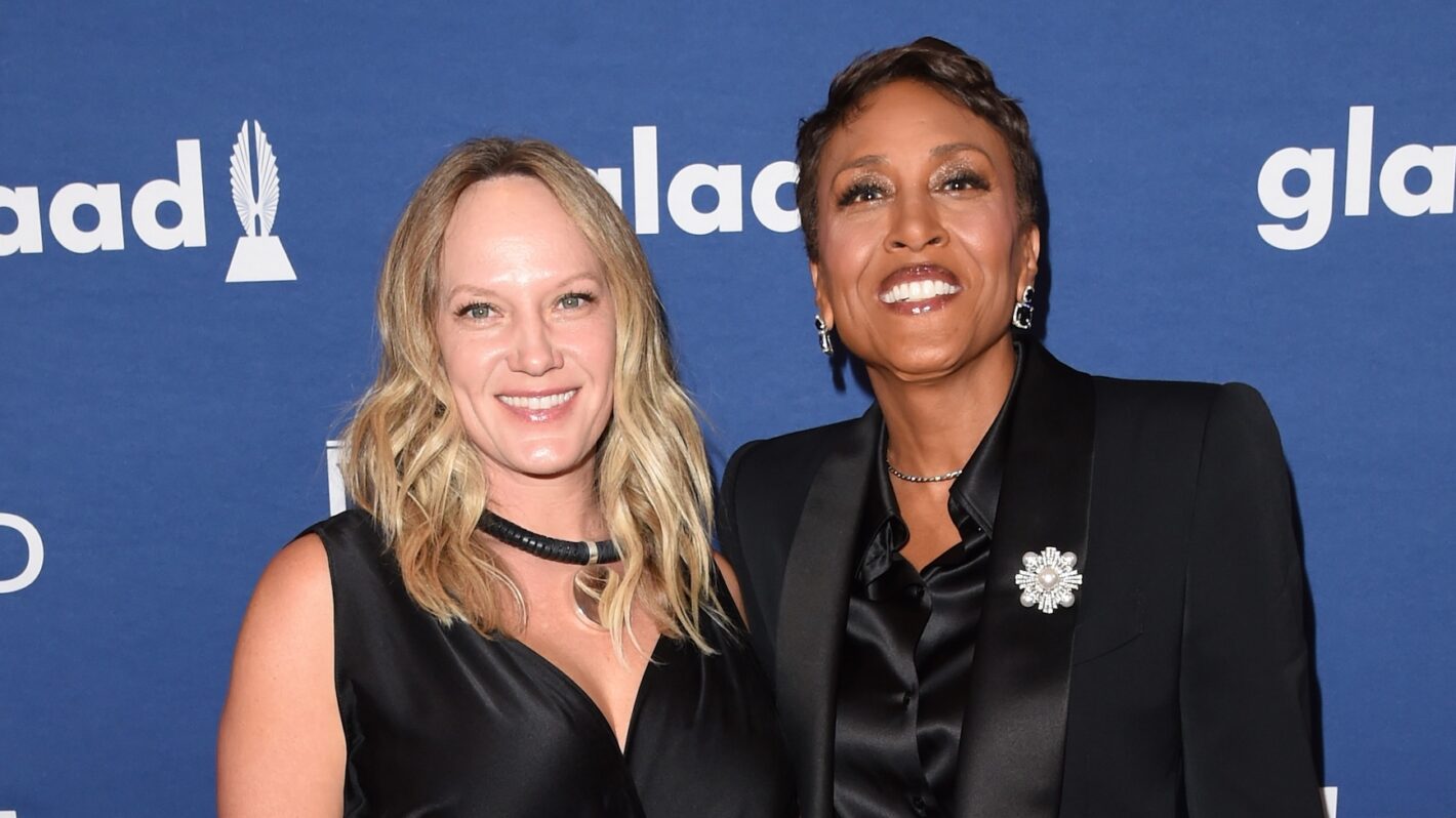 GMA’s Robin Roberts rings in 2026 with rare photo of wife Amber Laign
