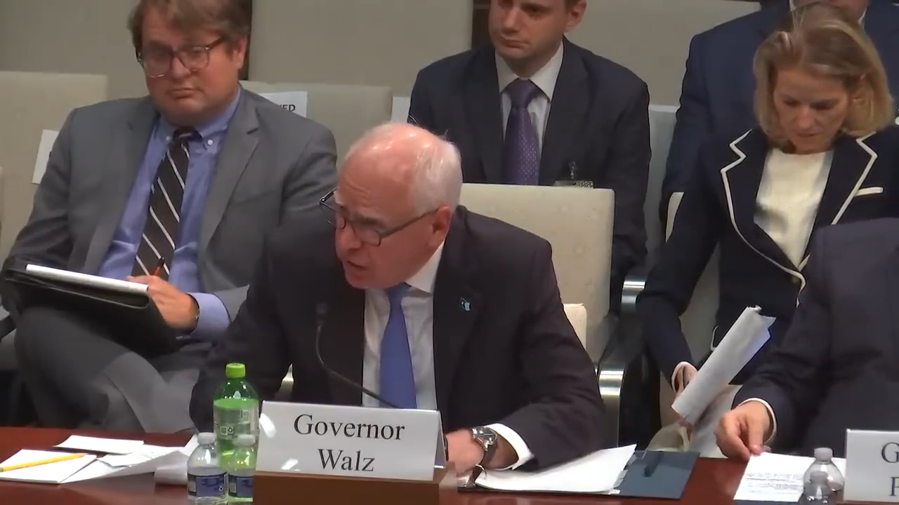 'Don't wear masks': Tim Walz outsmarts GOP stooge, shuts down attempt ...