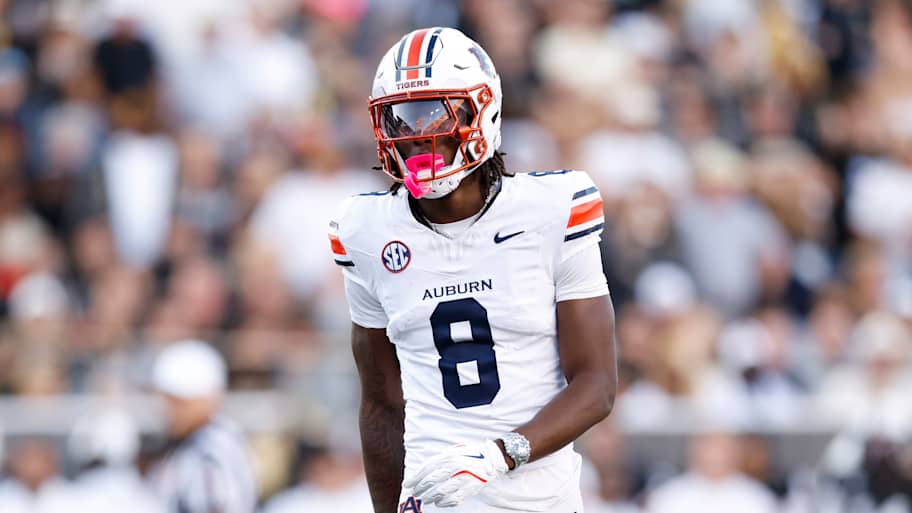 Texas pushing to get top-ranked transfer portal WR on campus for visit