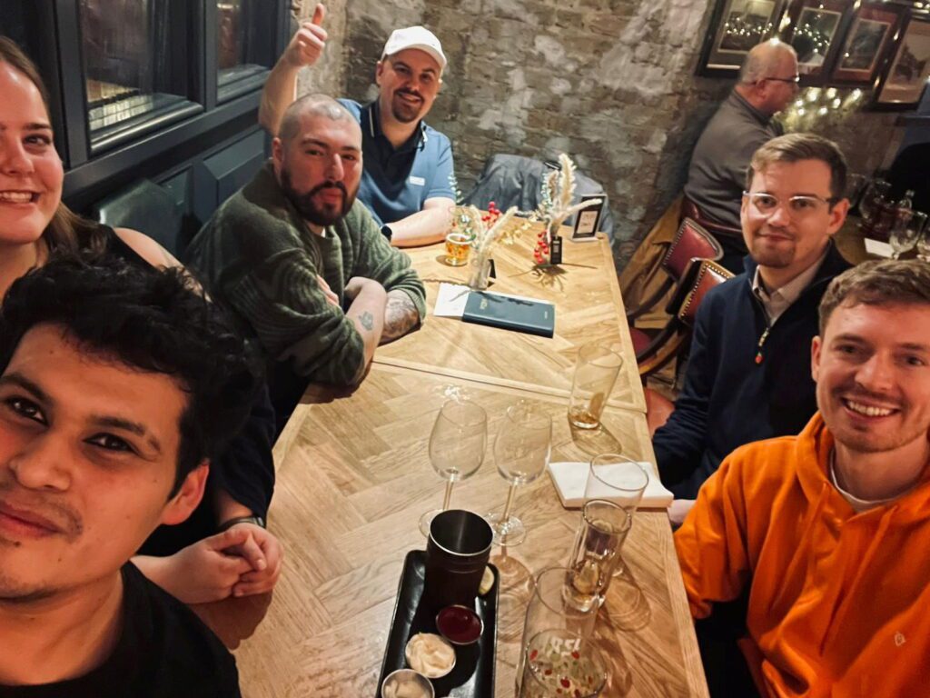 Man invites strangers to sit with him in pubs to let people know they ...