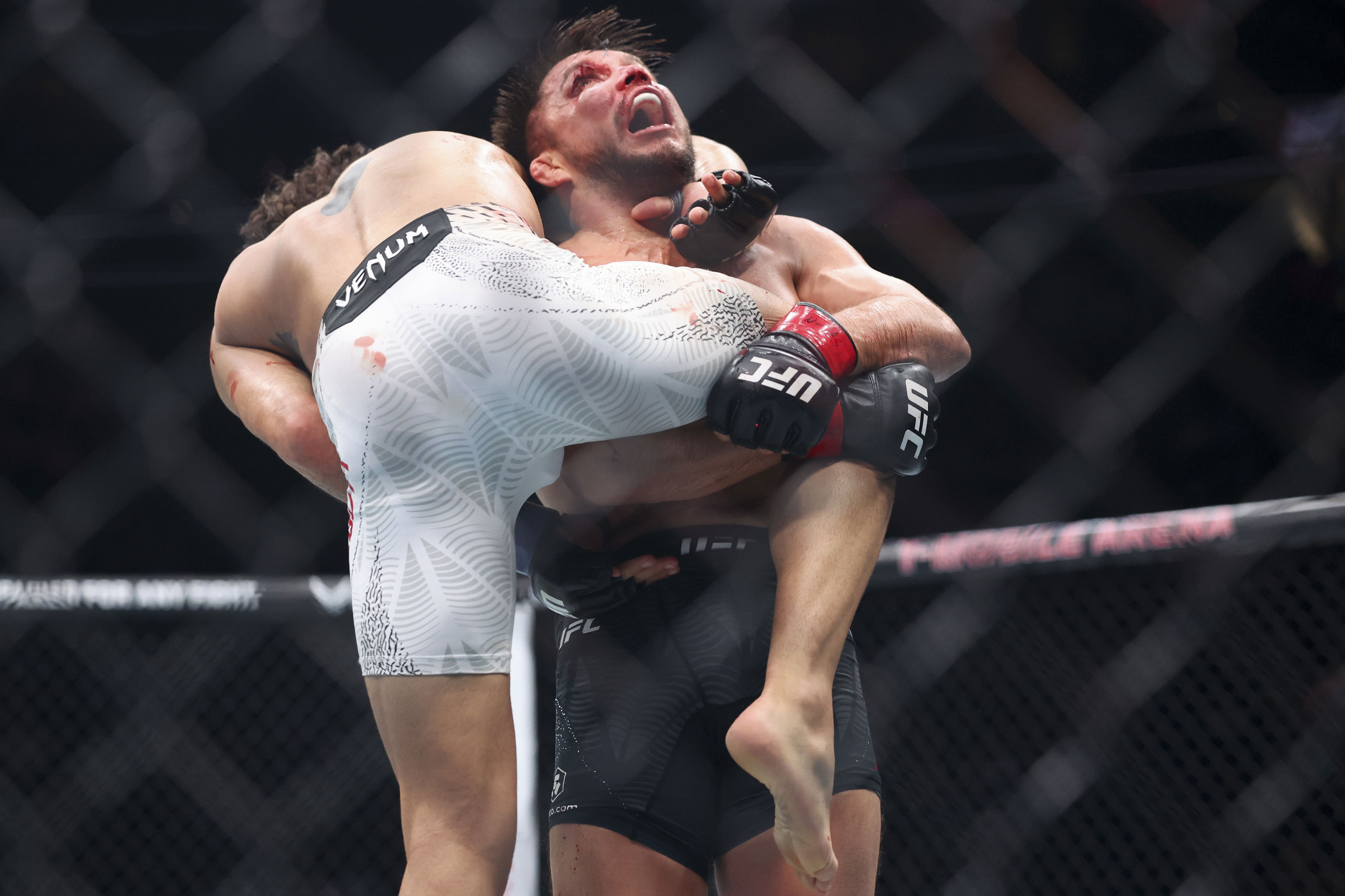 Henry Cejudo set to wrestle Urijah Faber at RAF 6