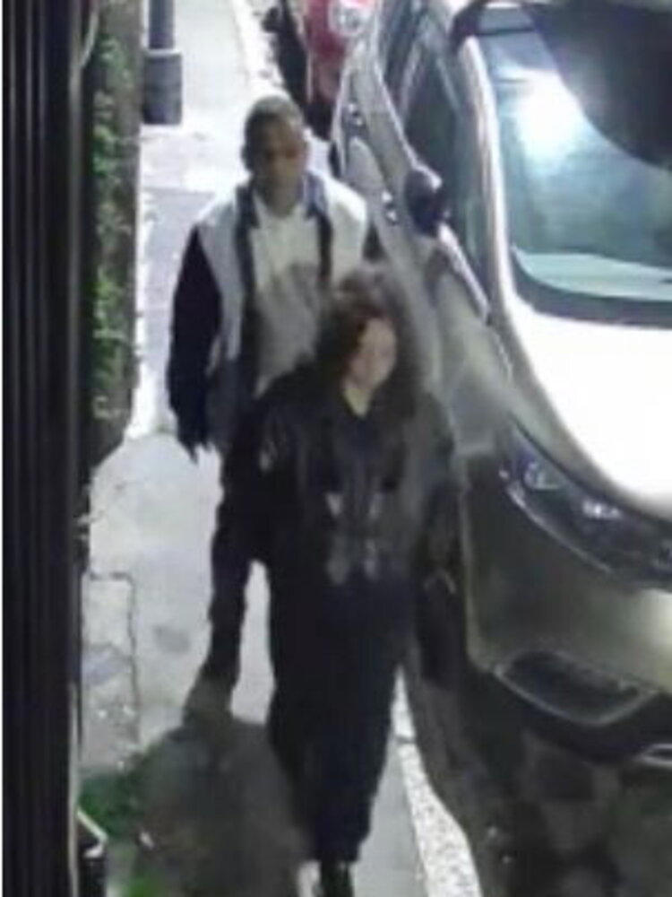 Ragazza trovata morta a Milano: indagato un 56enne ripreso dalle ...