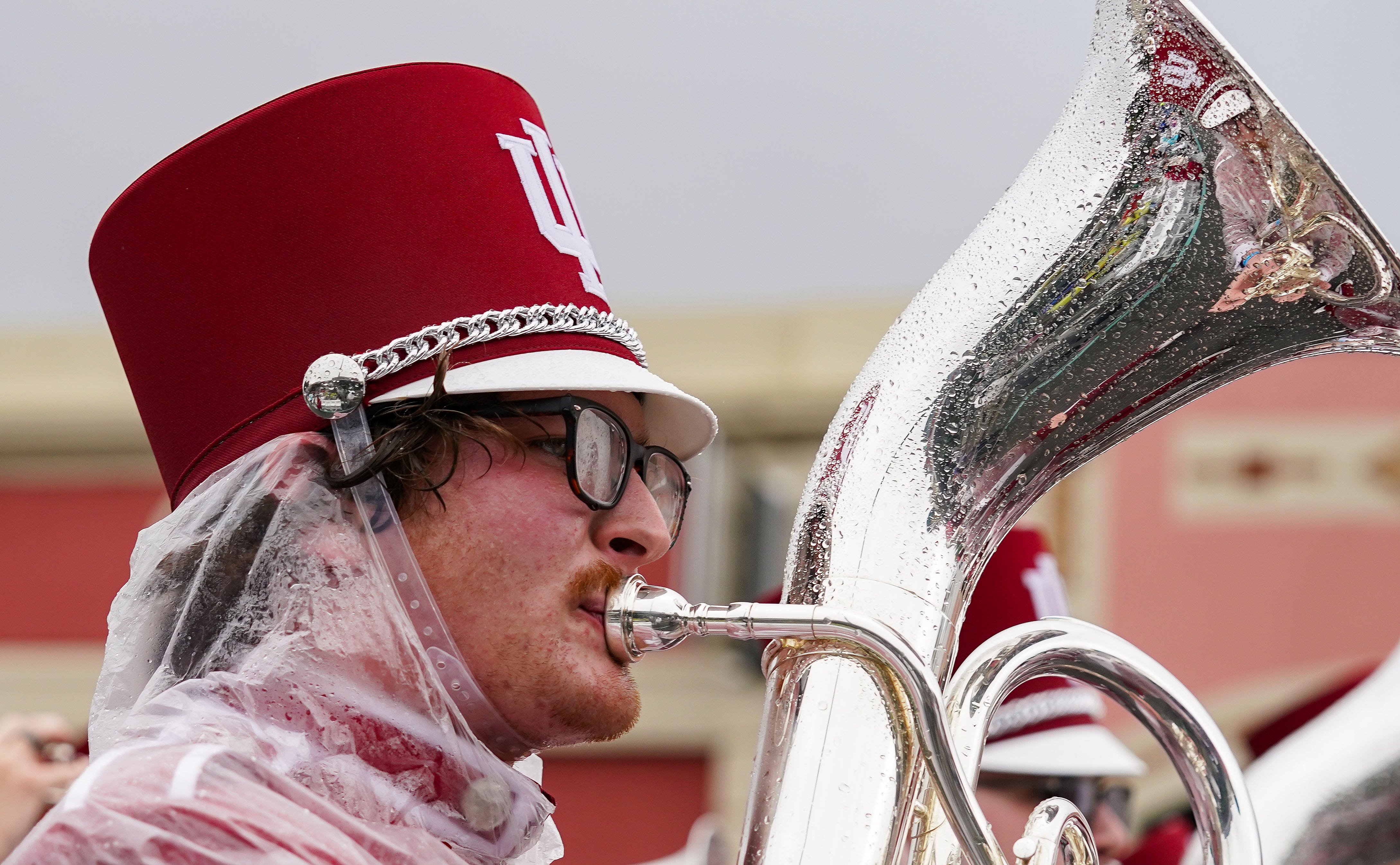 Go! IU! Fight! Fight! Fight! What are the words to IU's fight song?