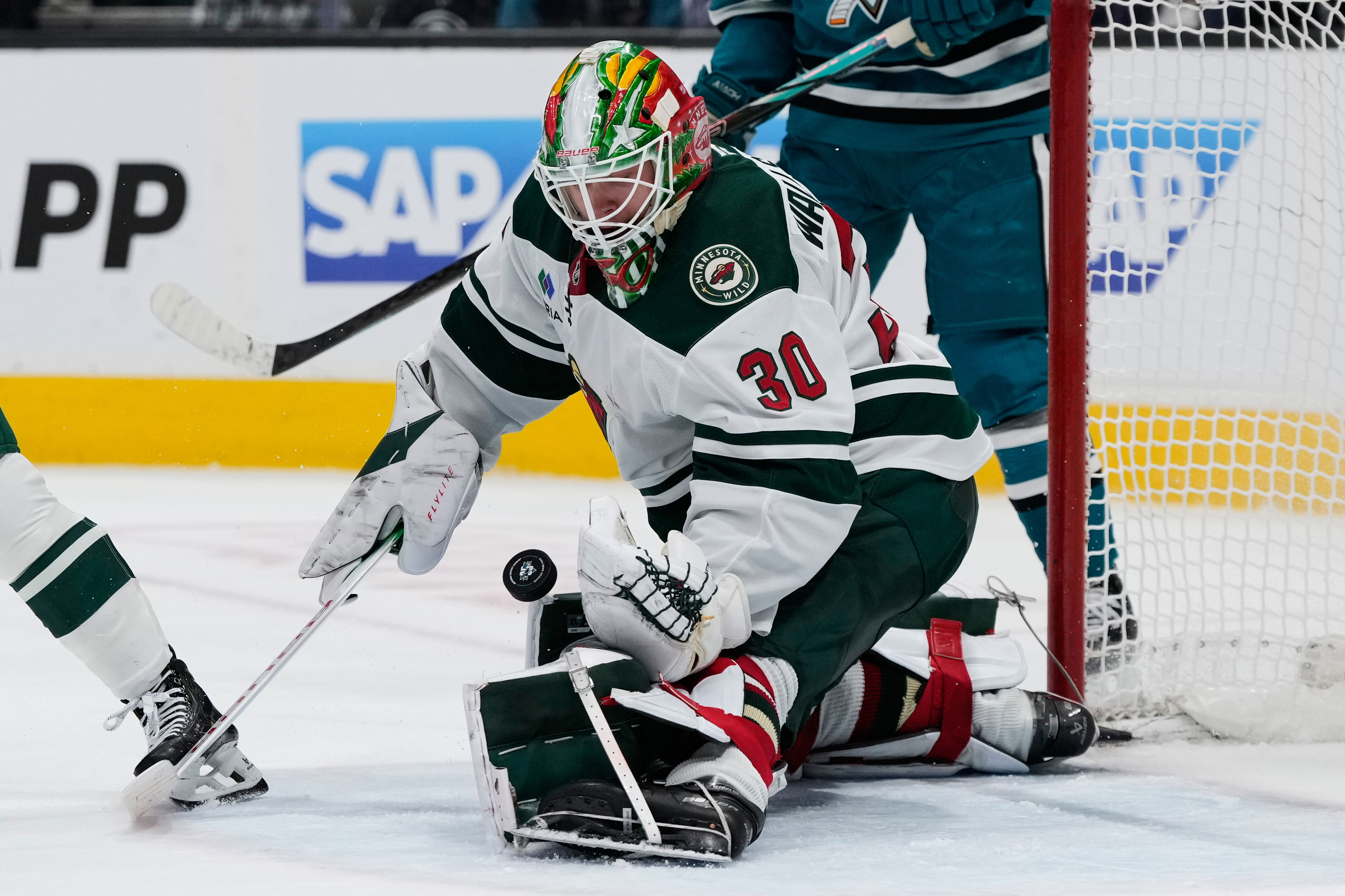 Sweden picks Wallstedt, Gustavsson and Markstrom as goalies for the ...