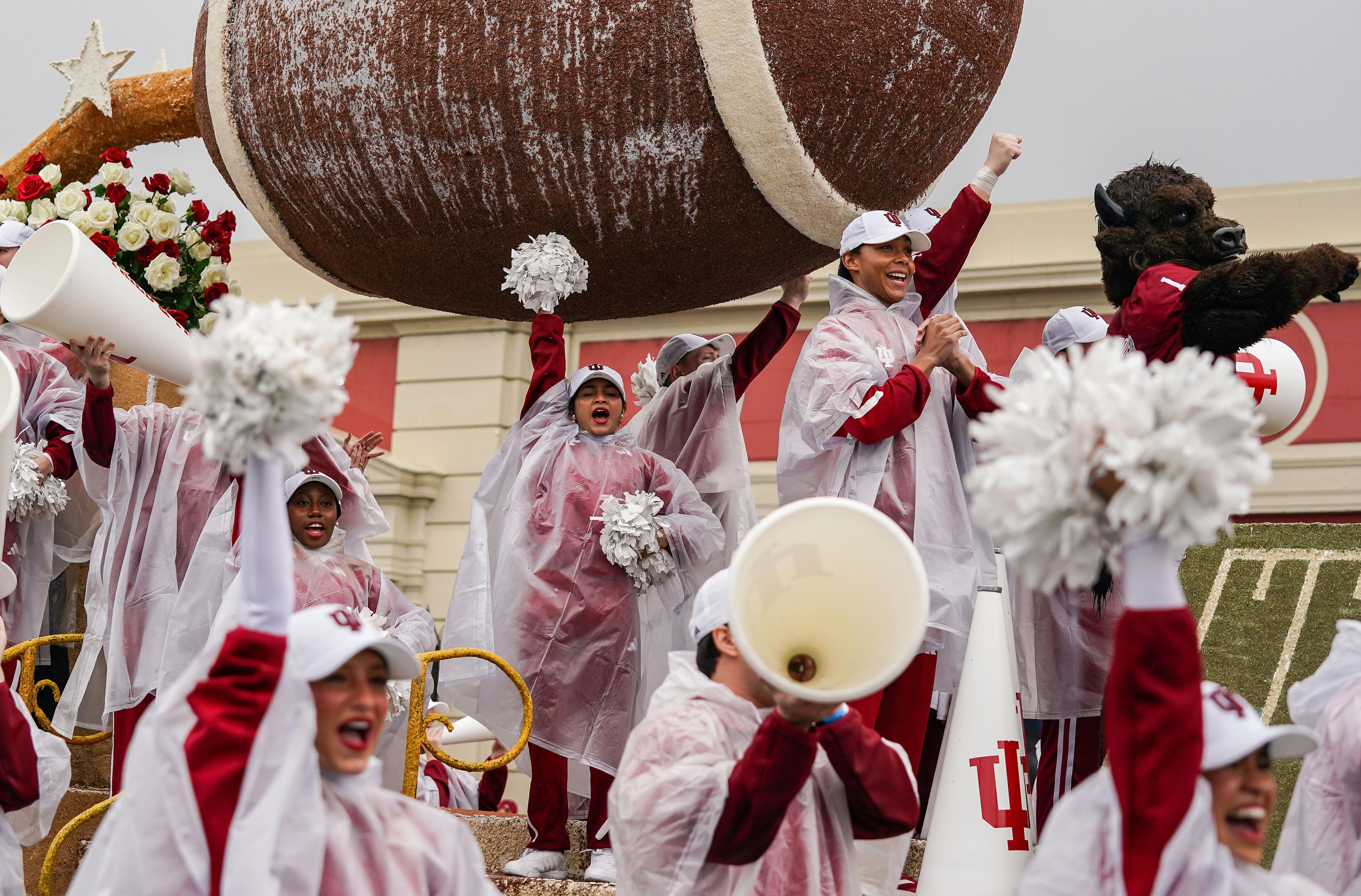 Go! IU! Fight! Fight! Fight! What are the words to IU's fight song?