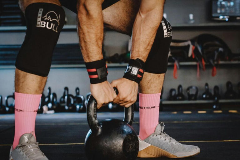 How to build stronger calves? The key leg workouts to follow