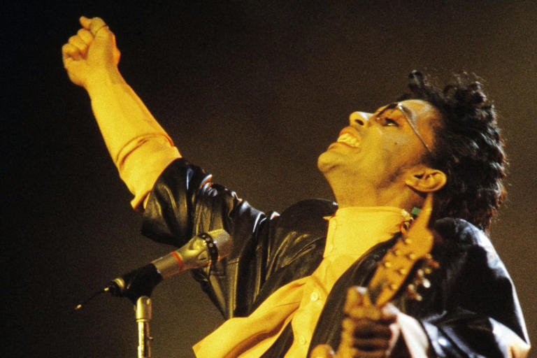Prince's ‘When Doves Cry’ and ‘Purple Rain’ Spotify streams more than ...