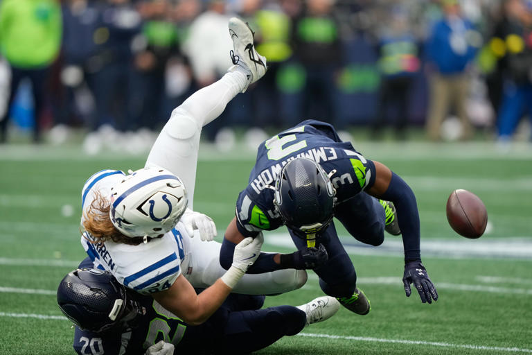 Listen: Seahawks safety Julian Love expects 'new wrinkles' from 49ers ...