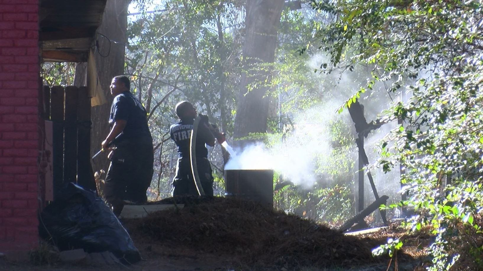 Shreveport Fire Department issues burn ban reminder after grass fire