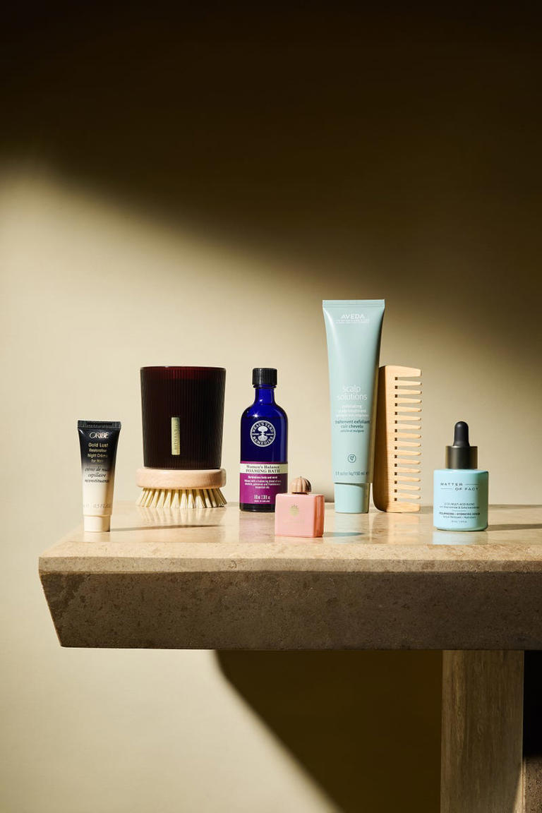 The new Harper's Bazaar Icons beauty box has everything you need for ...