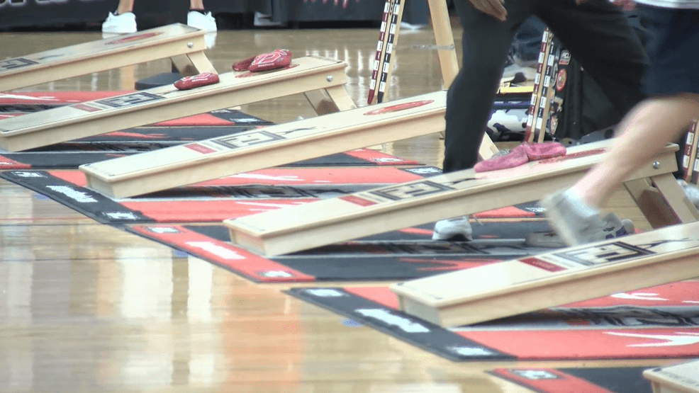 Cornhole competitors toss their way to victory at the Myrtle Beach ...