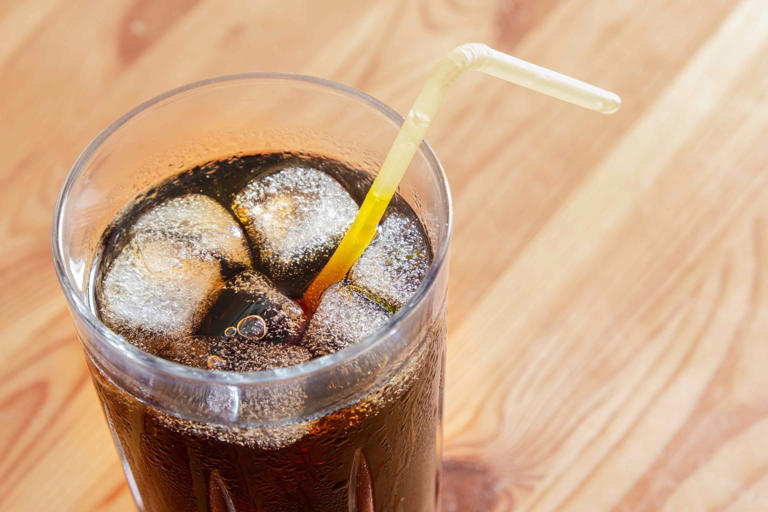What happens to your liver when you drink diet soda