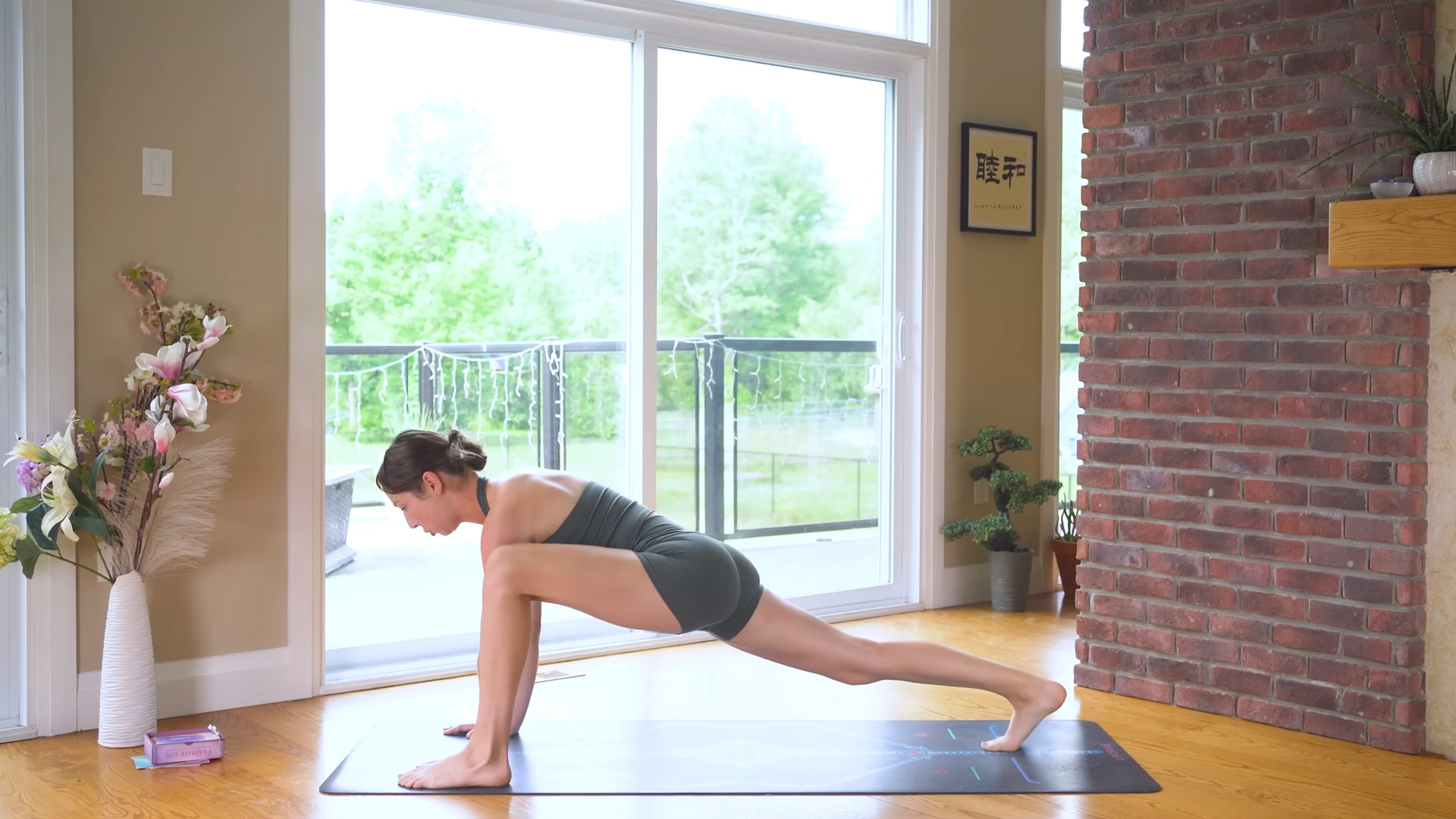 Quick routine for leg flexibility and strength