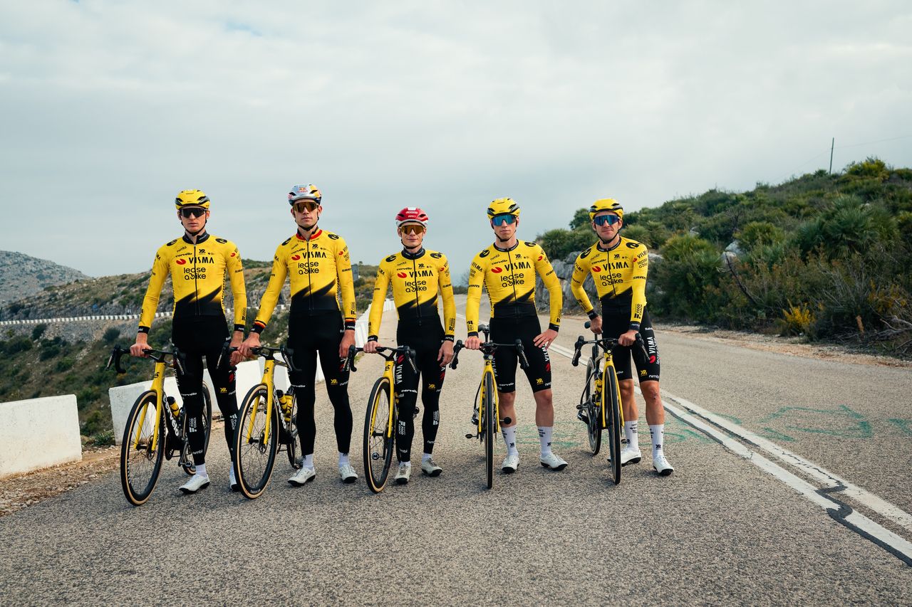 All the pro cycling kits for 2026: EF Pro Cycling stay pink, Visma ...