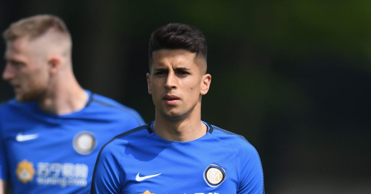 TS – C’è anche la Juve ma all’Inter c’è ottimismo per Cancelo. Marotta ...