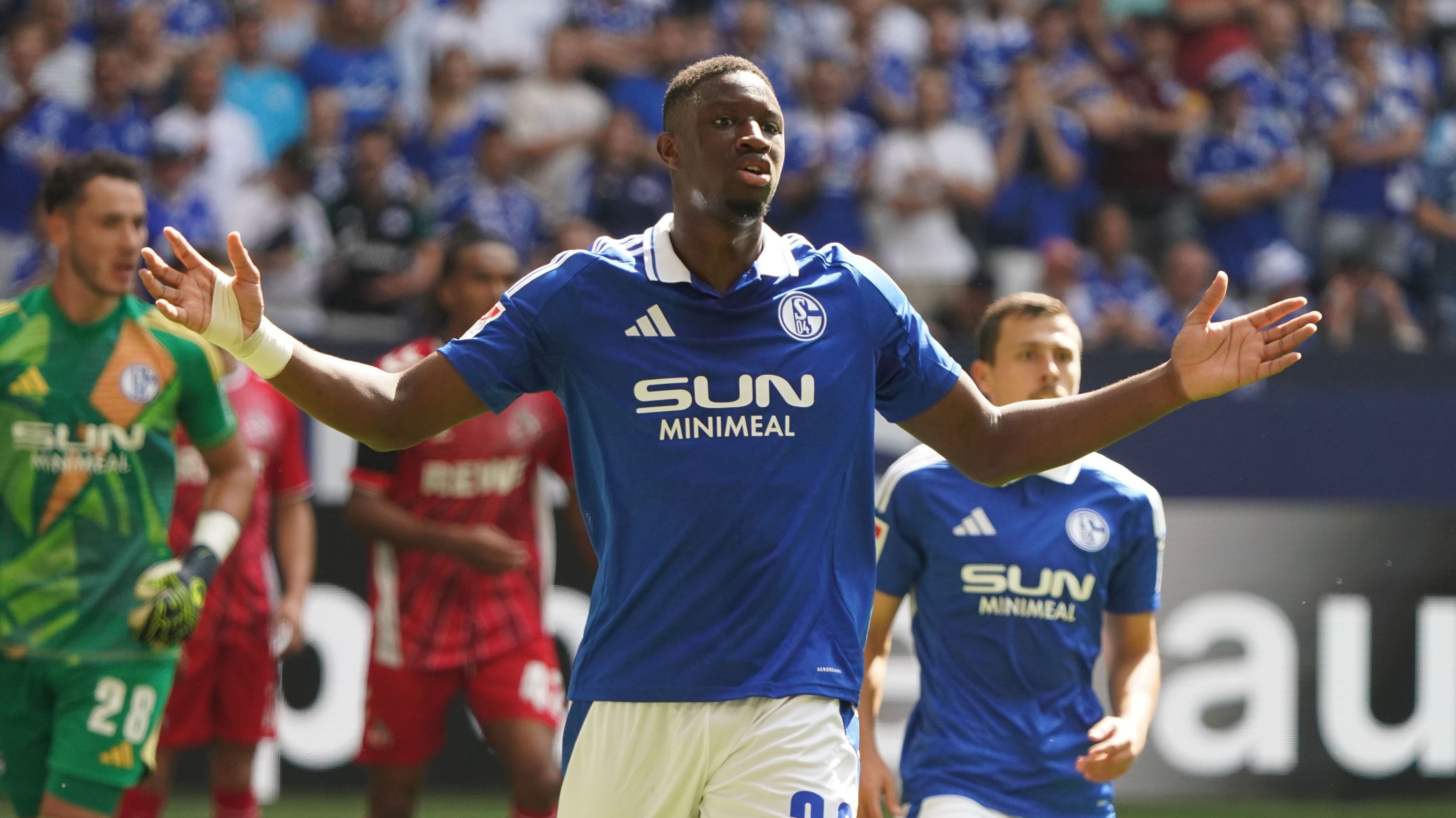 Schalke gibt Cissé an Partnerverein Aarau ab