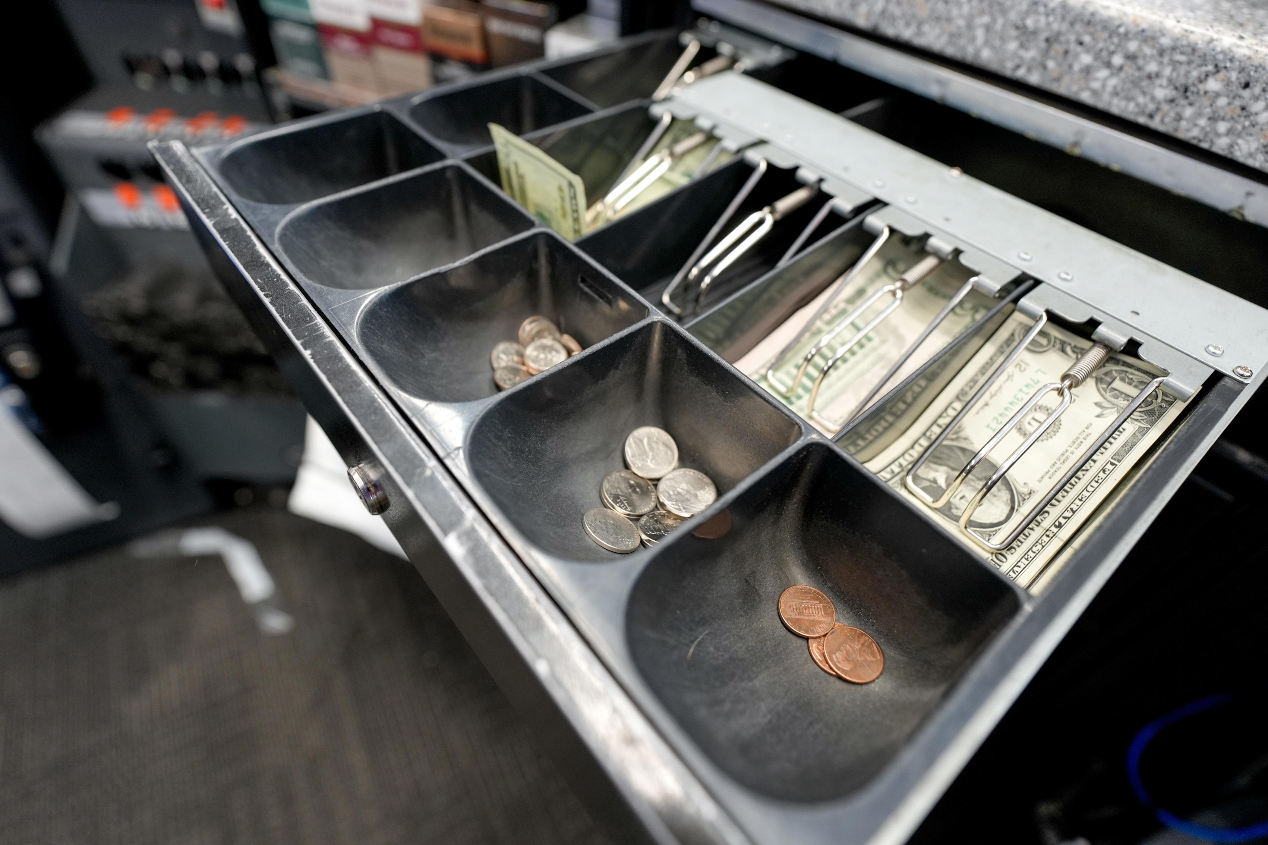 Minimum wage set to rise in 19 states in 2026. Where does Oklahoma stand?
