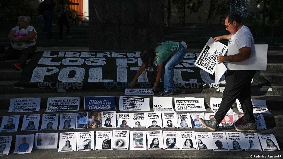 Sob pressão dos EUA, Maduro liberta presos políticos