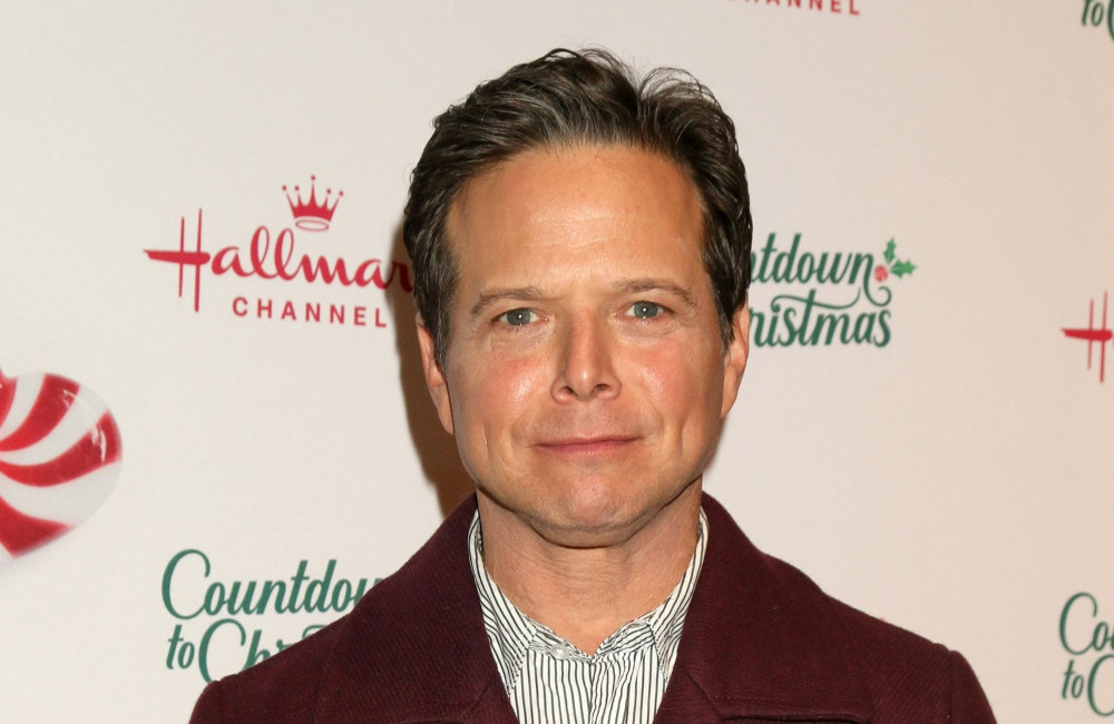 Scott Wolf reflects on 'the hardest year' amid divorce