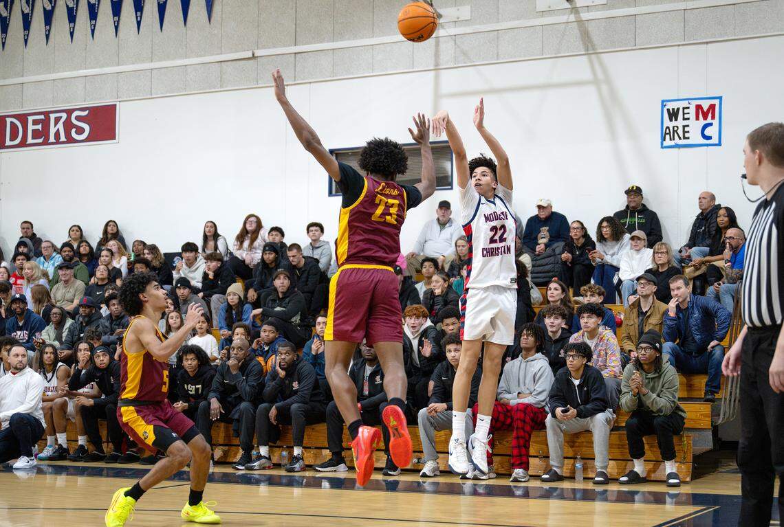 Modesto Christian hosts local, NorCal best at 25th Holiday Hoop Classic