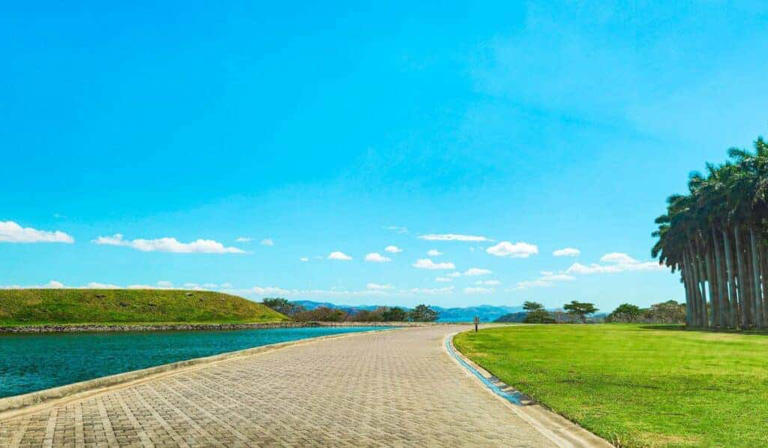 Stay in one place or move around Costa Rica? How to choose the right ...