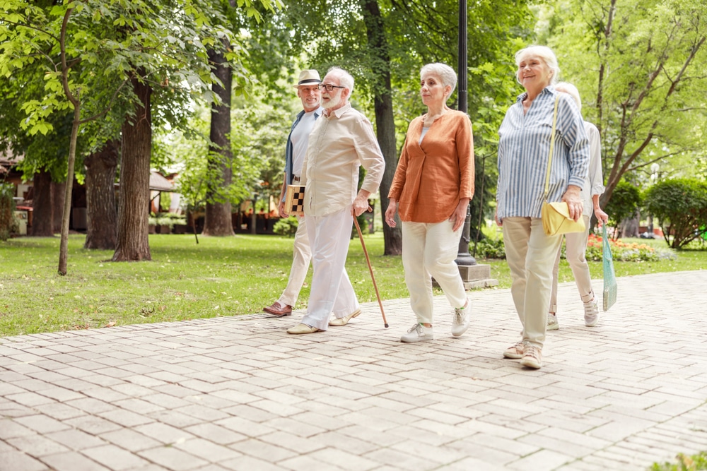 How far should you walk daily to get back in shape? Experts reveal the ...