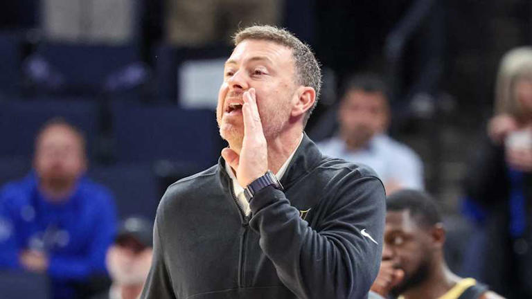 How Mark Byington, Vanderbilt basketball has built a historically ...