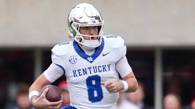 Arizona State predicted to land Kentucky transfer quarterback