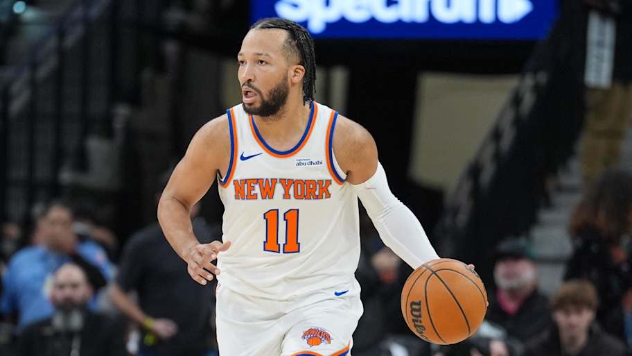 Knicks' Mike Brown sounds off on glaring issue