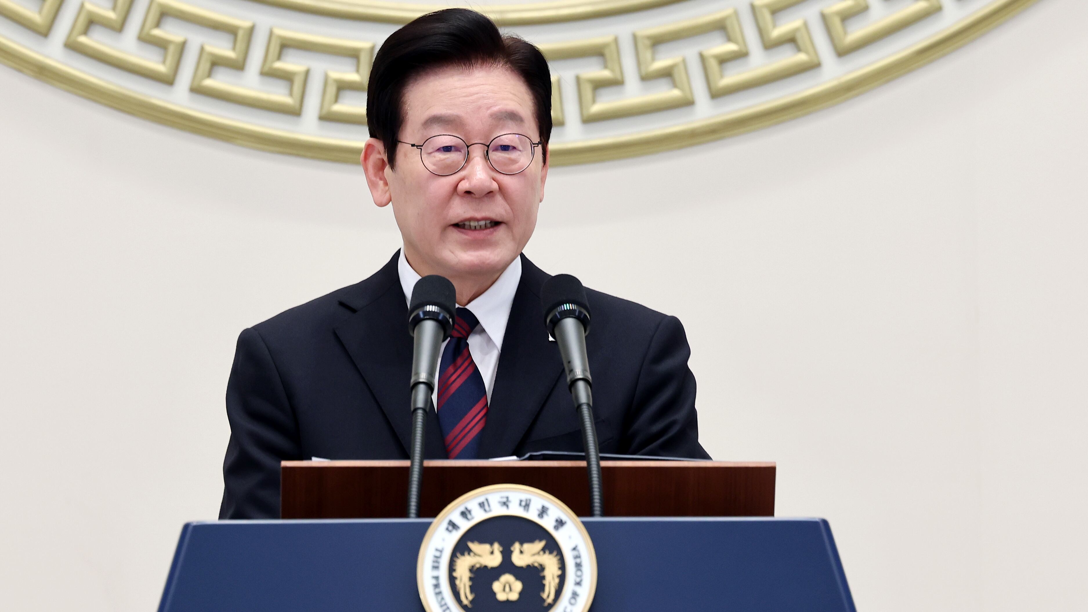 President Lee reaffirms 'One China' principle