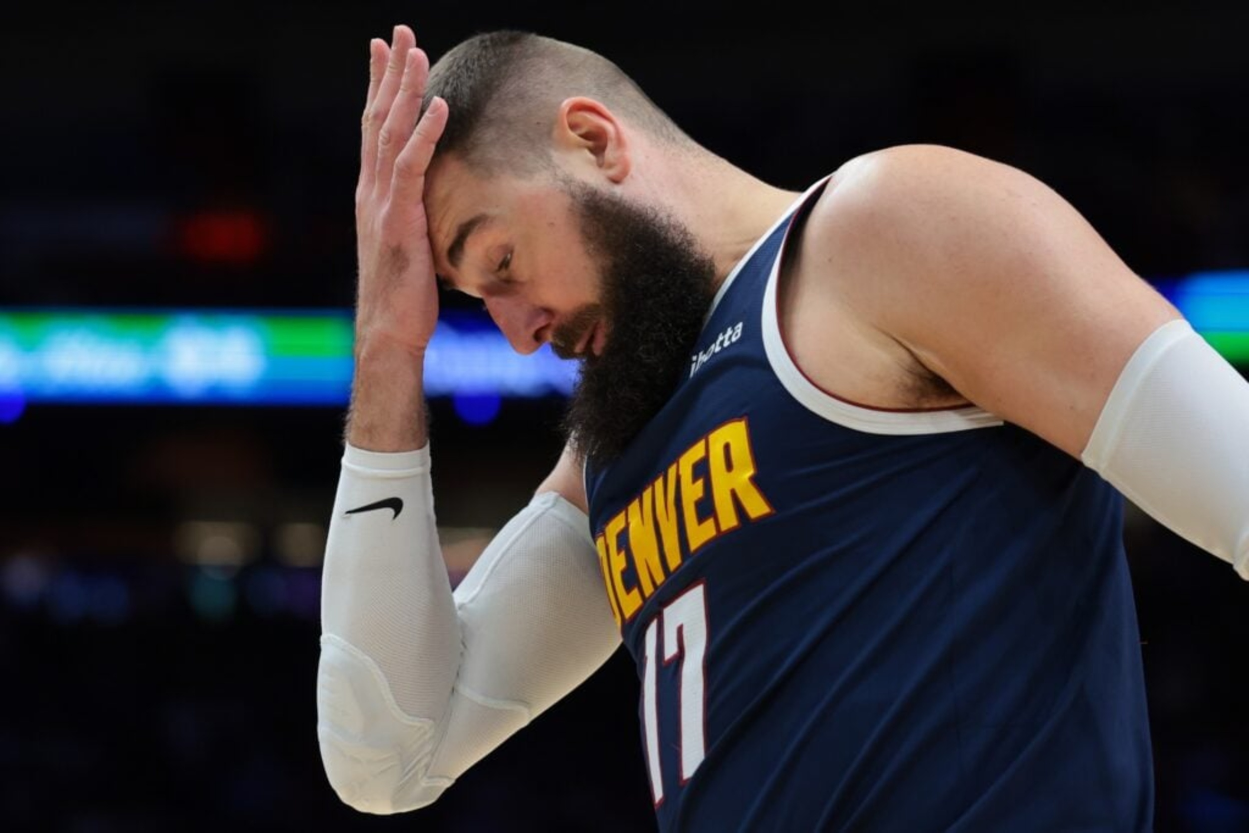 Days after losing Nikola Jokic, Nuggets see another big man go down ...