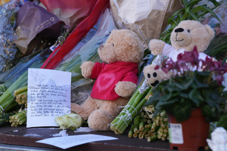 Sparkler candles on bottles likely cause of deadly blaze: Live