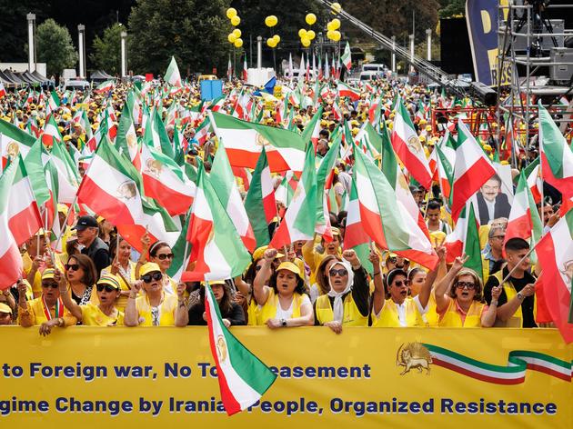 Wie das iranische Regime Oppositionelle in Deutschland bedroht