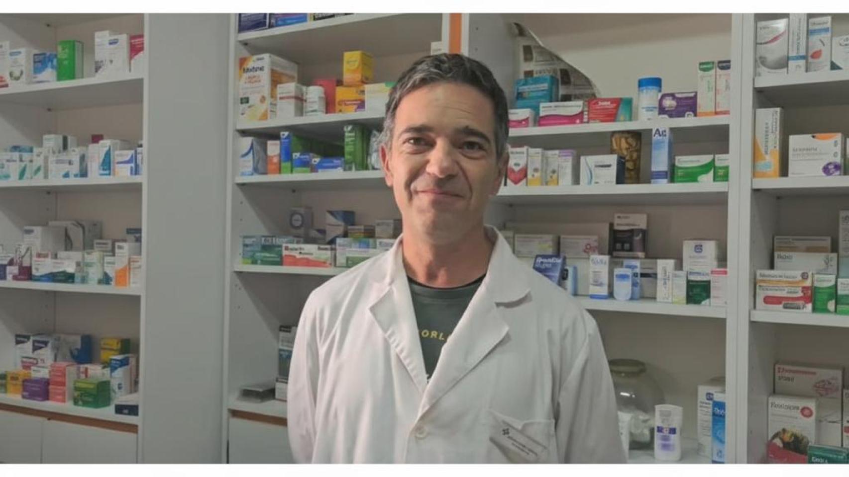 José Ramón, el valenciano dueño de la única farmacia de un pueblo de ...