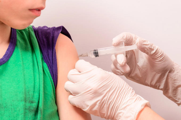 The scary measles complication that makes your body forget how to fight ...