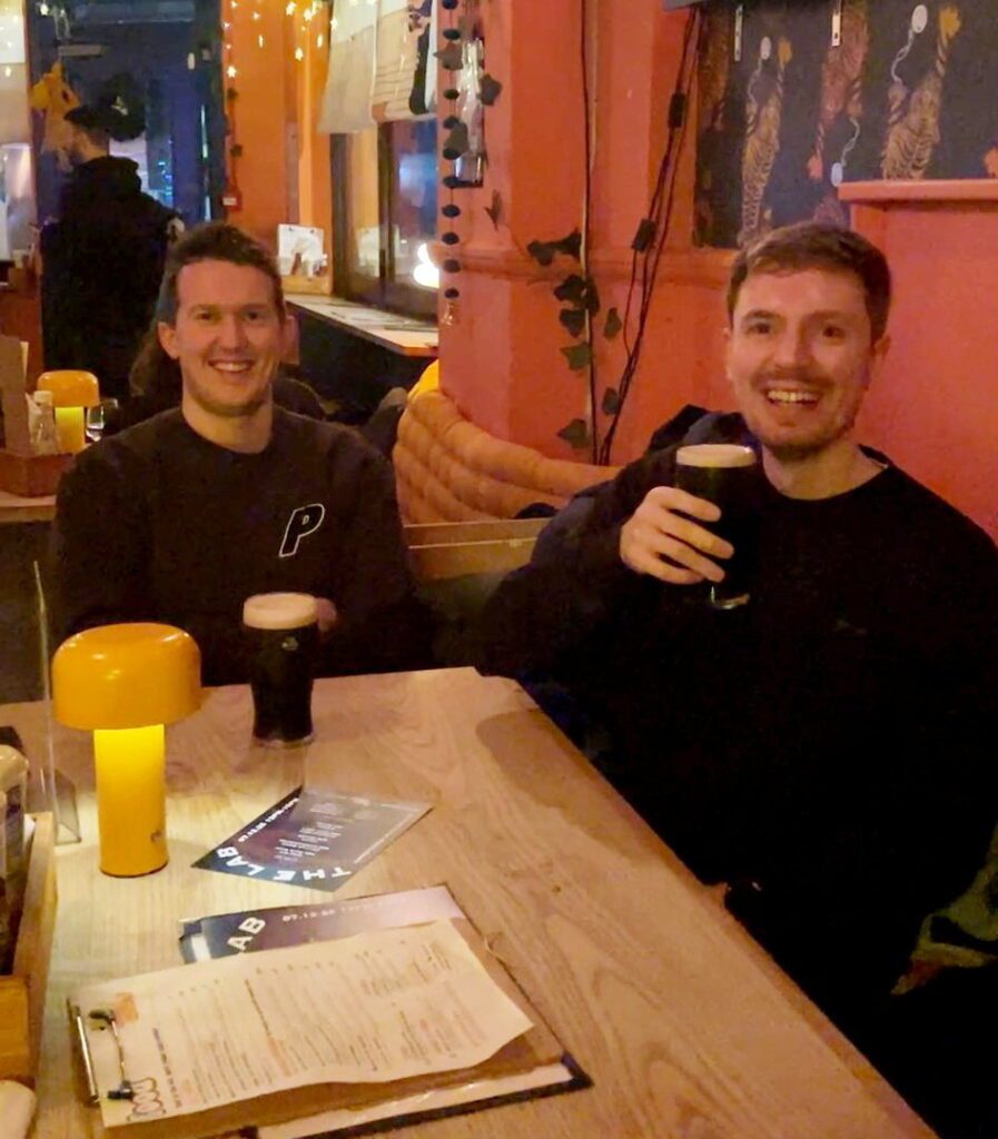 Man invites strangers to sit with him in pubs to let people know they ...