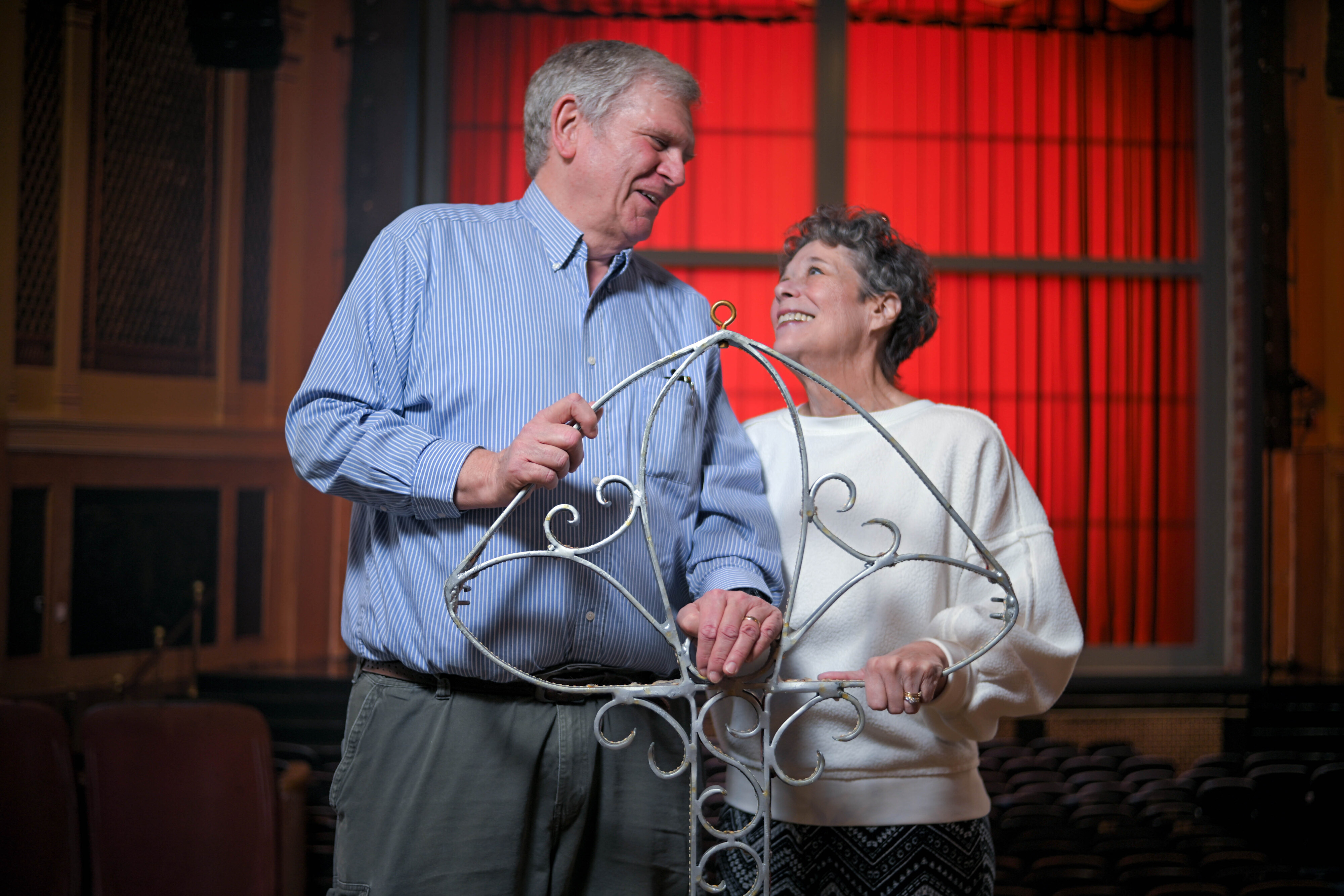 Maryland towns choose strange objects to ring in the new year