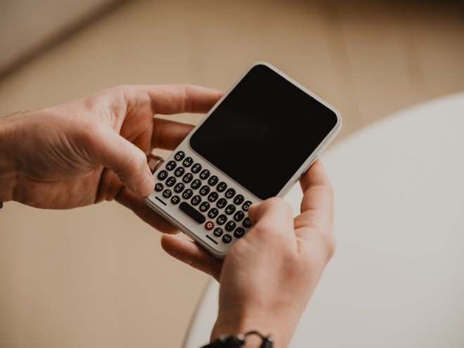 Clicks Communicator, ottime notizie su versione Android e batteria