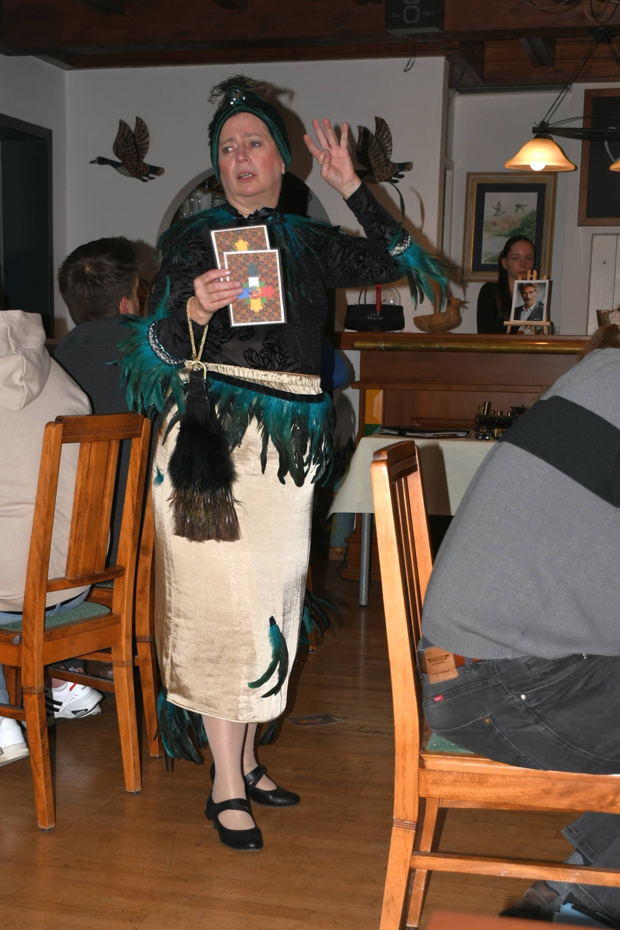 Spannendes Krimi-Dinner: Miss Marbel ermittelt in Birstein