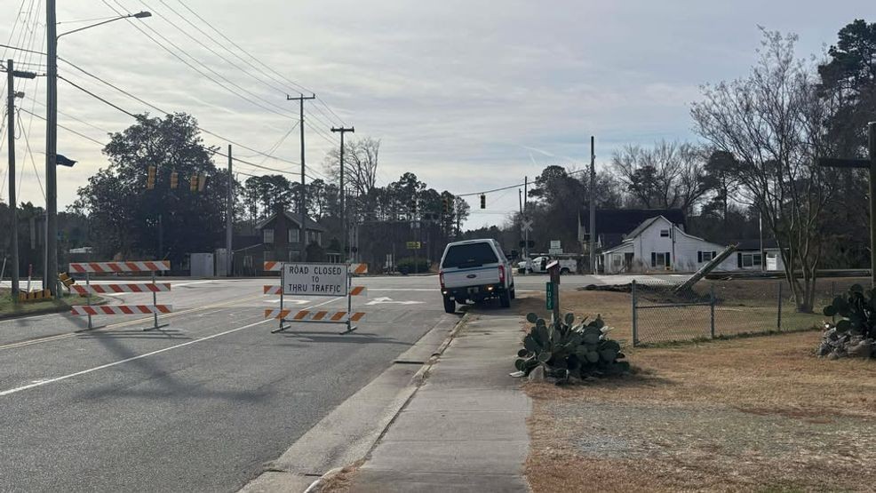Crash involving tractor-trailer closes US 64 and NC 171 intersection in ...