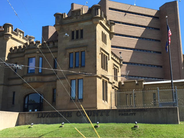 Shooting suspect killed during prison fight