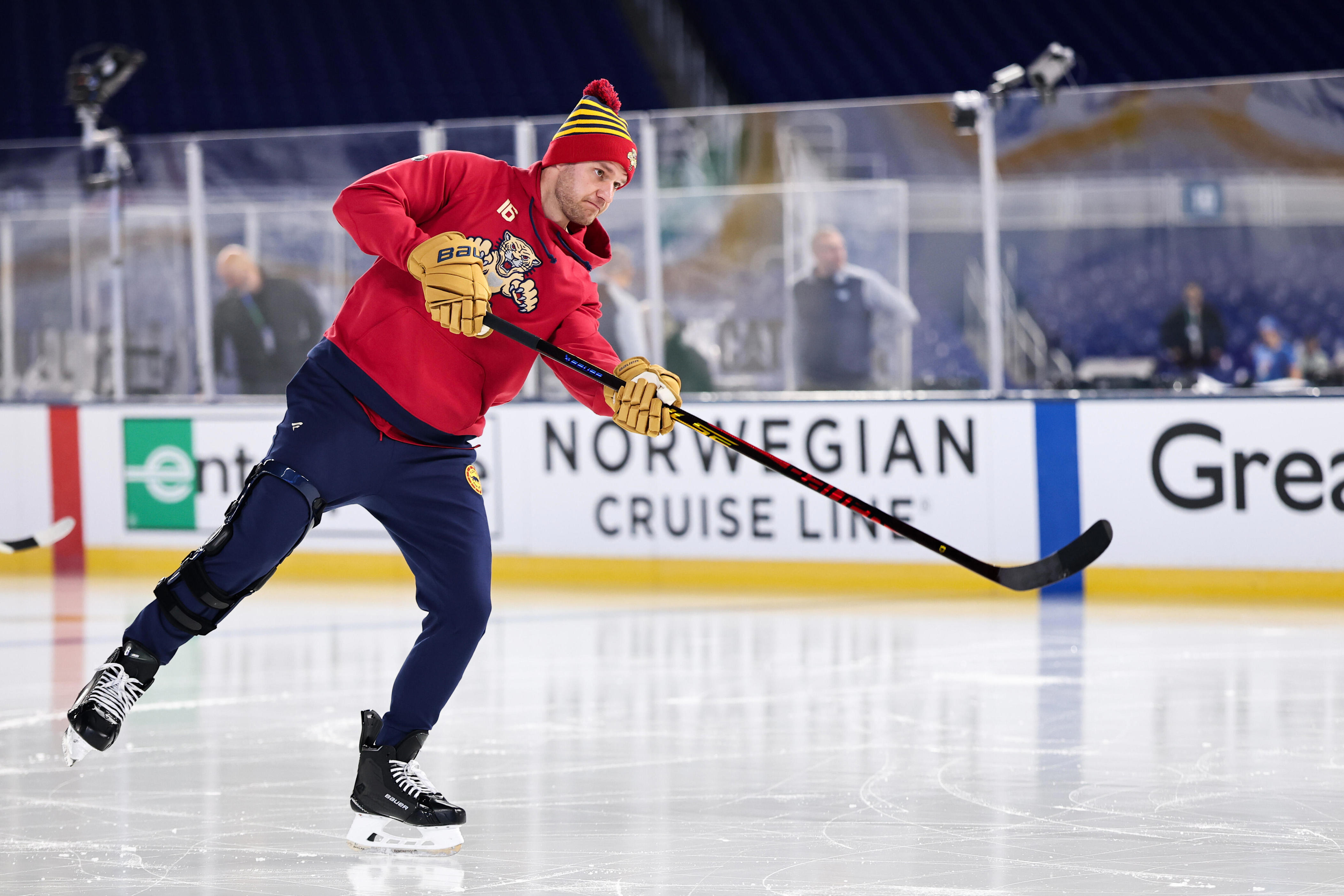 The first-ever Winter Classic hockey game in Florida will be played tonight