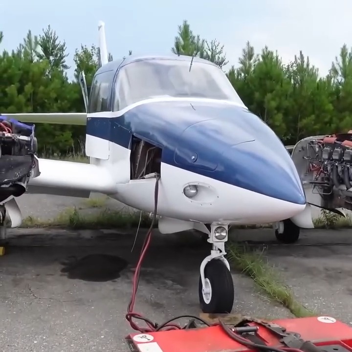 The story behind a Piper Aztec