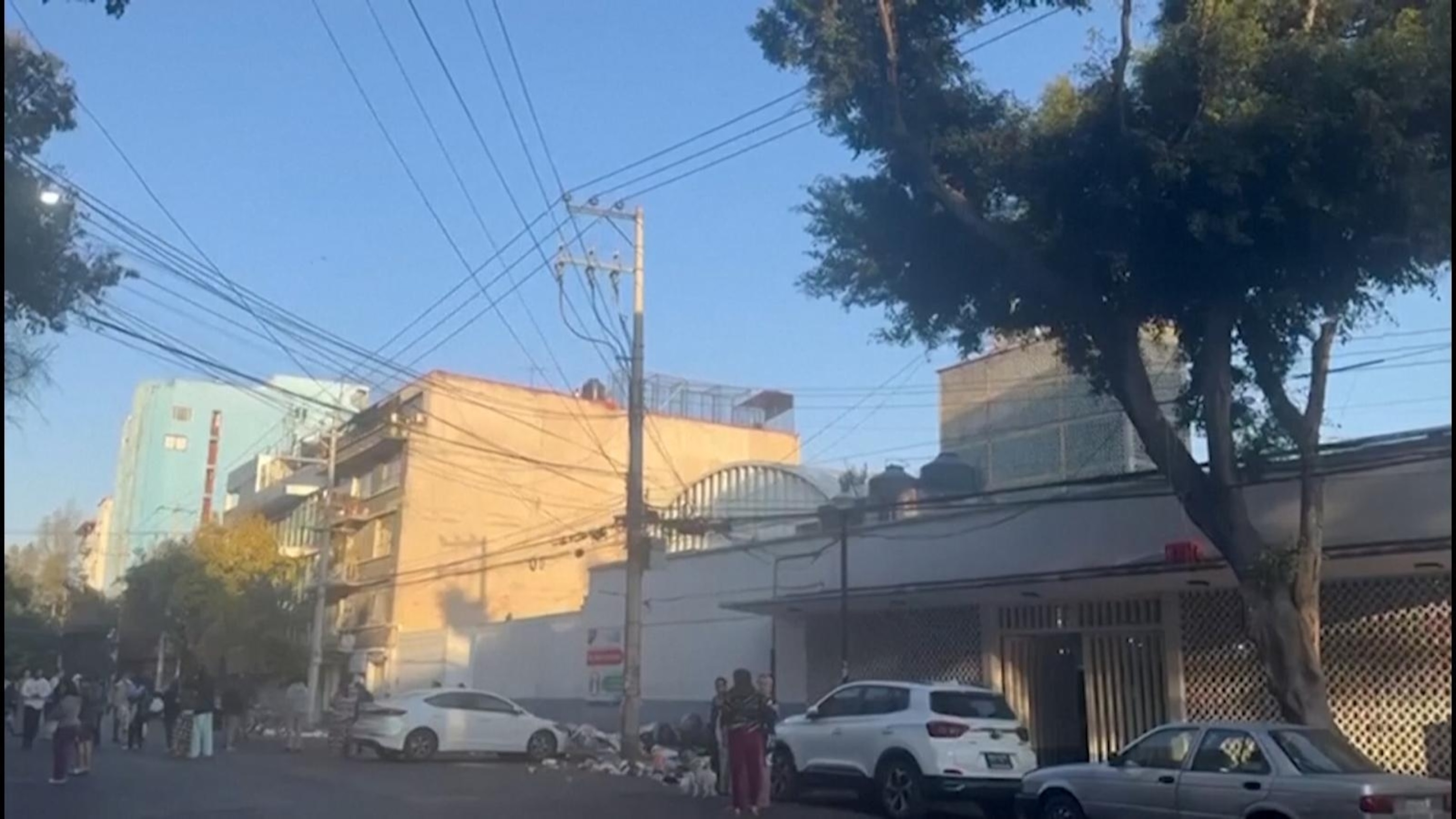 6.5 magnitude earthquake shakes Acapulco, Mexico