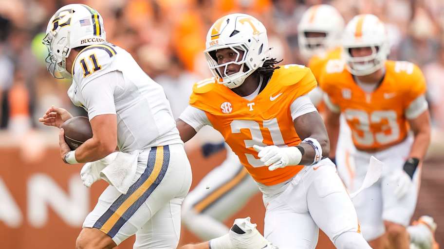 Tennessee football loses highly touted former 4-star defensive end to ...